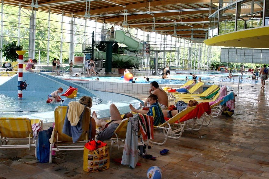 ᐉ Freizeitbad Greifswald 【2025】 Beste Schwimmbäder